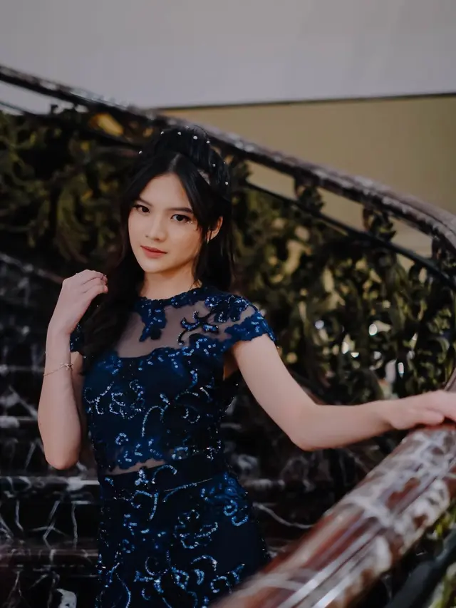 7 Potret Adrienne Jasmine Putri Sulung Choky Andriano yang Kini Jadi Aktris - Hot Liputan6.com