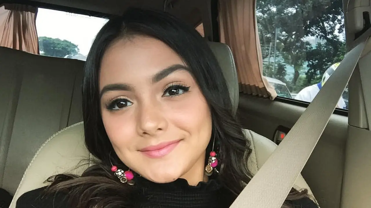 6 Potret Amanda Rawles Sebelum Pacaran dengan Adriel, Sering Dijodohkan Netizen - Hot Liputan6.com