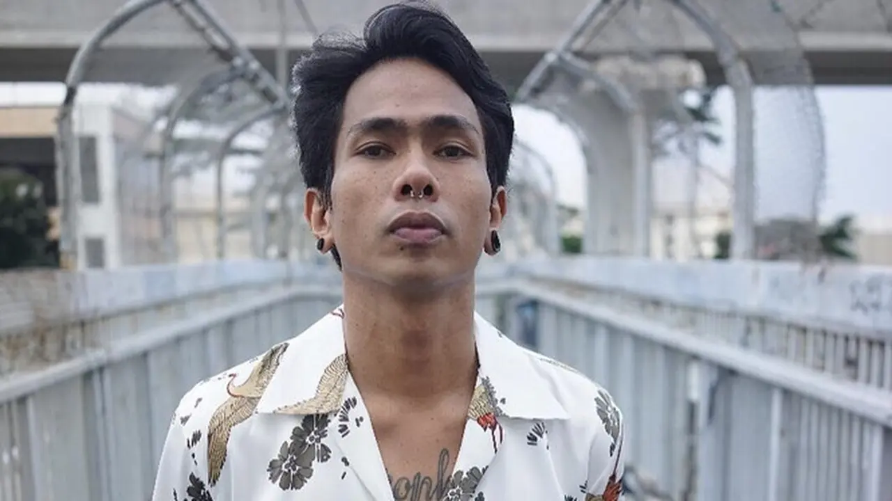 4 Fakta Perjalanan Karier Ari Lesmana 'Fourtwnty', Pernah Jadi Karyawan Bank - Hot Liputan6.com