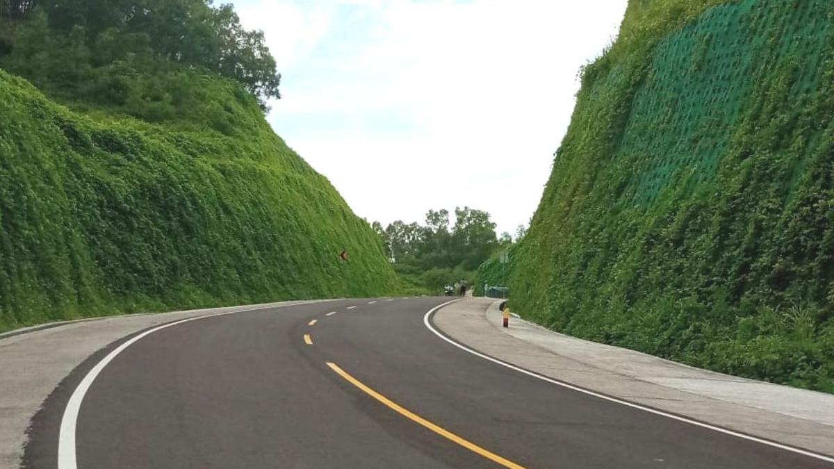 Jalan Pansela Yogyakarta Rampung Dipoles 2024, Gas Road Trip - Bisnis ...