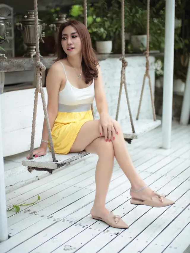 Potret Angeline Valesques yang Bikin Deg-degan, Model Cantik yang Sukses Kolaborasi Bareng Bang ...