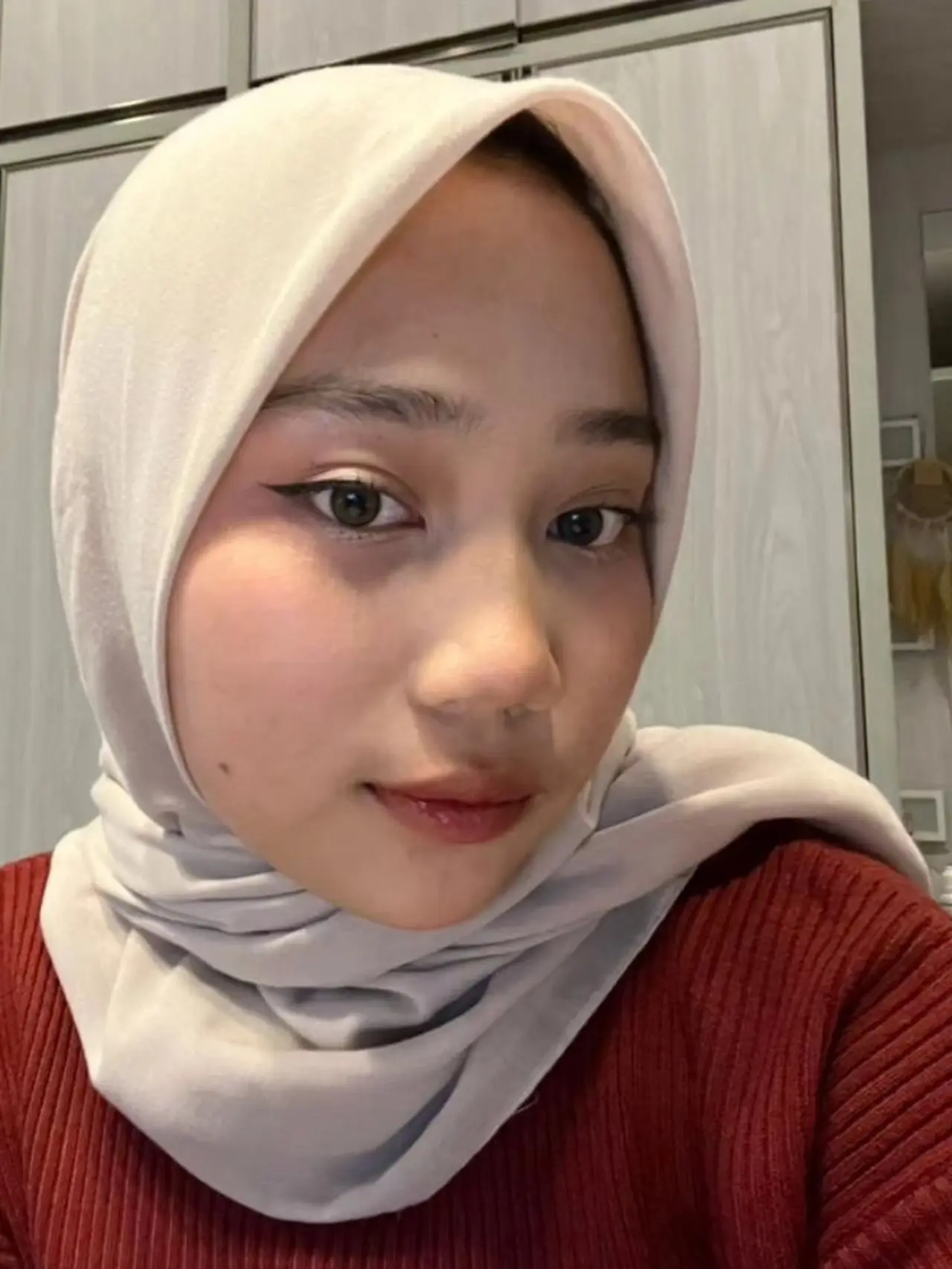 7 Perubahan Gaya Hijab Zara Anak Ridwan Kamil, Kini Putuskan Lepas Hijab - Hot Liputan6.com