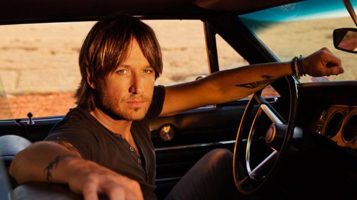 Keith Urban Rilis Videoklip yang Penuh Adegan Sensual