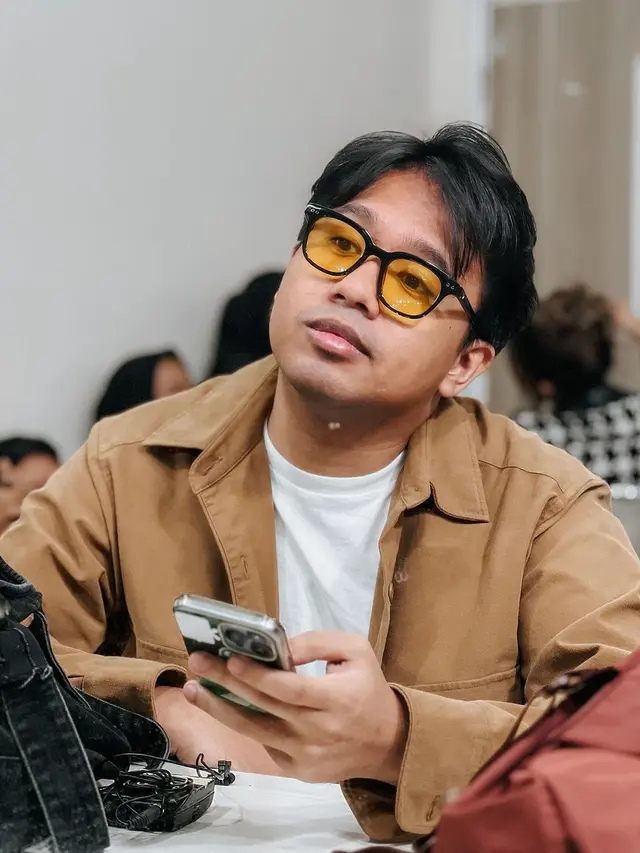 Fakta Menarik tentang Joshua Suherman, Dahulu Seorang Penyanyi Cilik ...