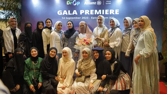 Gala Premiere Satu Hari Dengan Ibu (SAHDU), Tak Kuat Menahan Haru ...