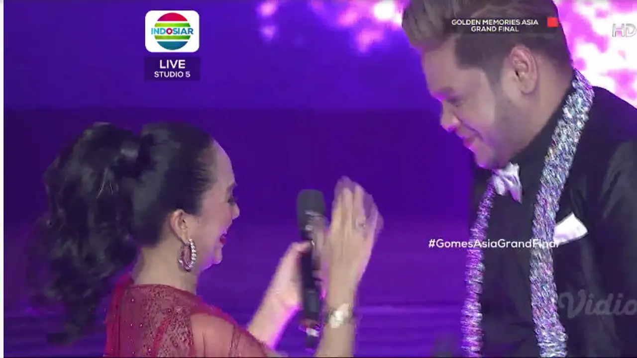Duet Eranzz Lambert dan Sheila Majid Golden Banget di Grand Final ...