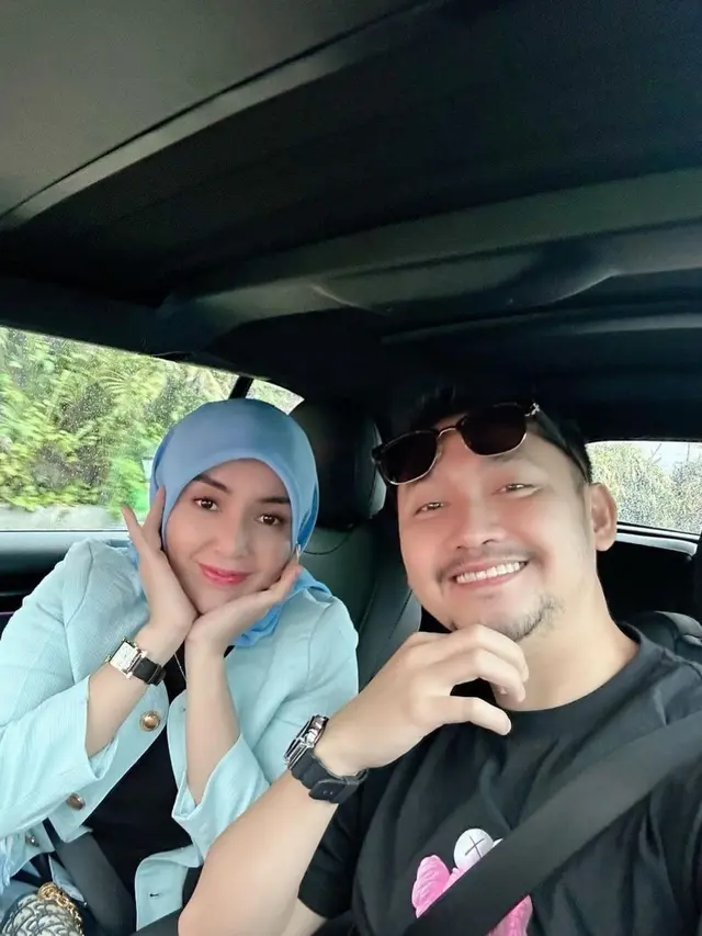 7 Potret Angga Wijaya dan Nurul Kamaria Bulan Madu di Bali, Romantis ...