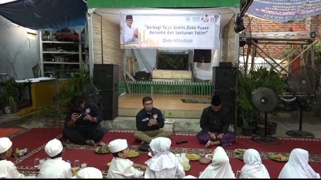 Kolaborasi UMKM, Sahabat Sandi Berbagi Takjil dan Santuni Yatim Piatu di Jakut - Islami Liputan6.com
