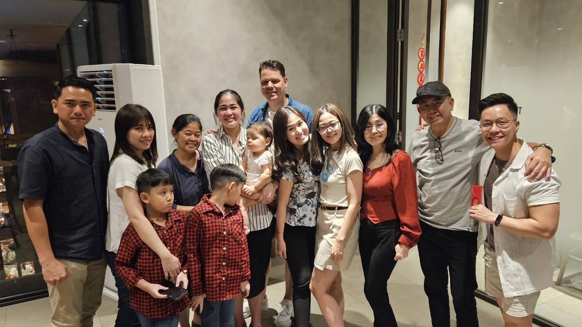 7 Potret Gracia Indri dan Gisela Cindy Pulang ke Indonesia, Kumpul ...
