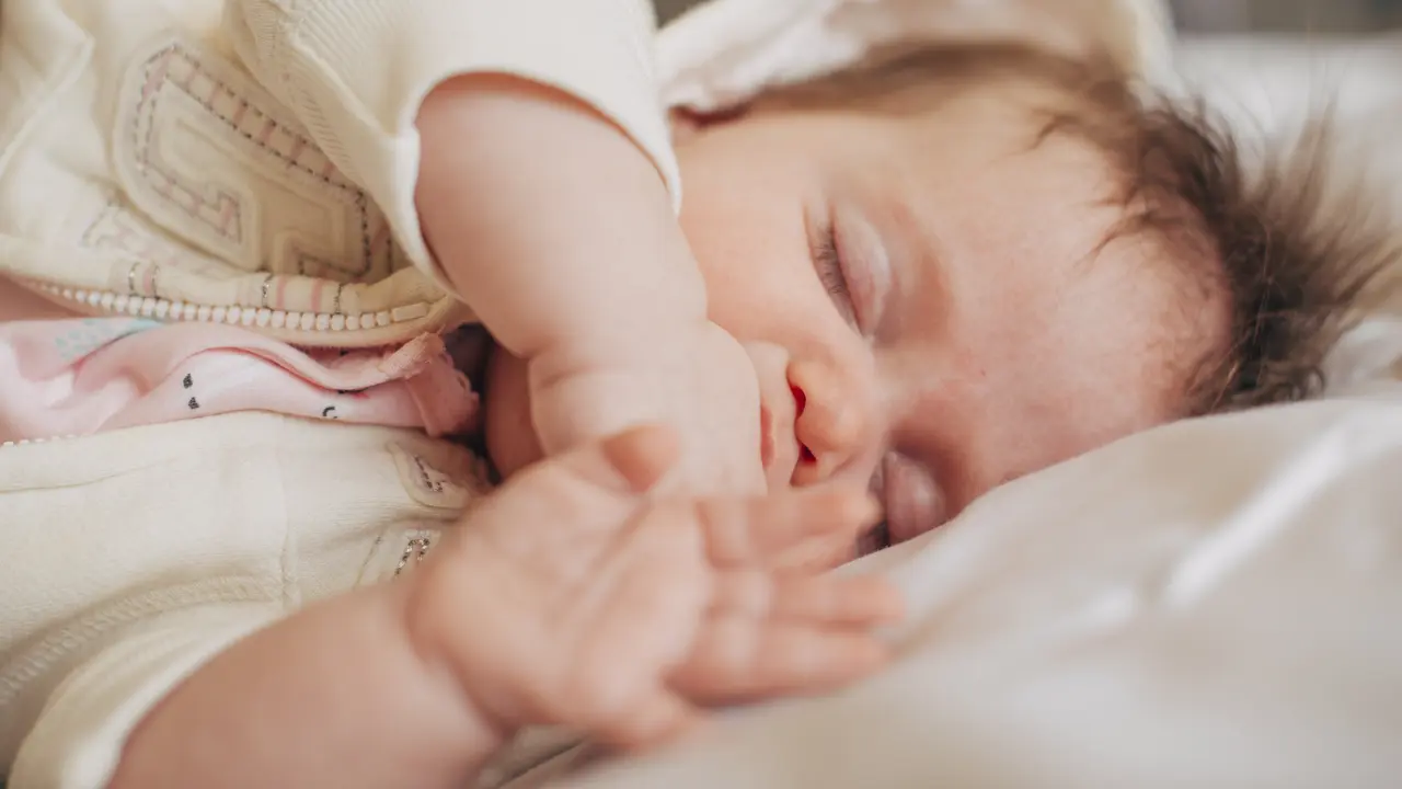 Berapa Umur yang Disarankan Anak Tidur Terpisah dari Orangtua? Simak Hadis Ini - Islami Liputan6.com