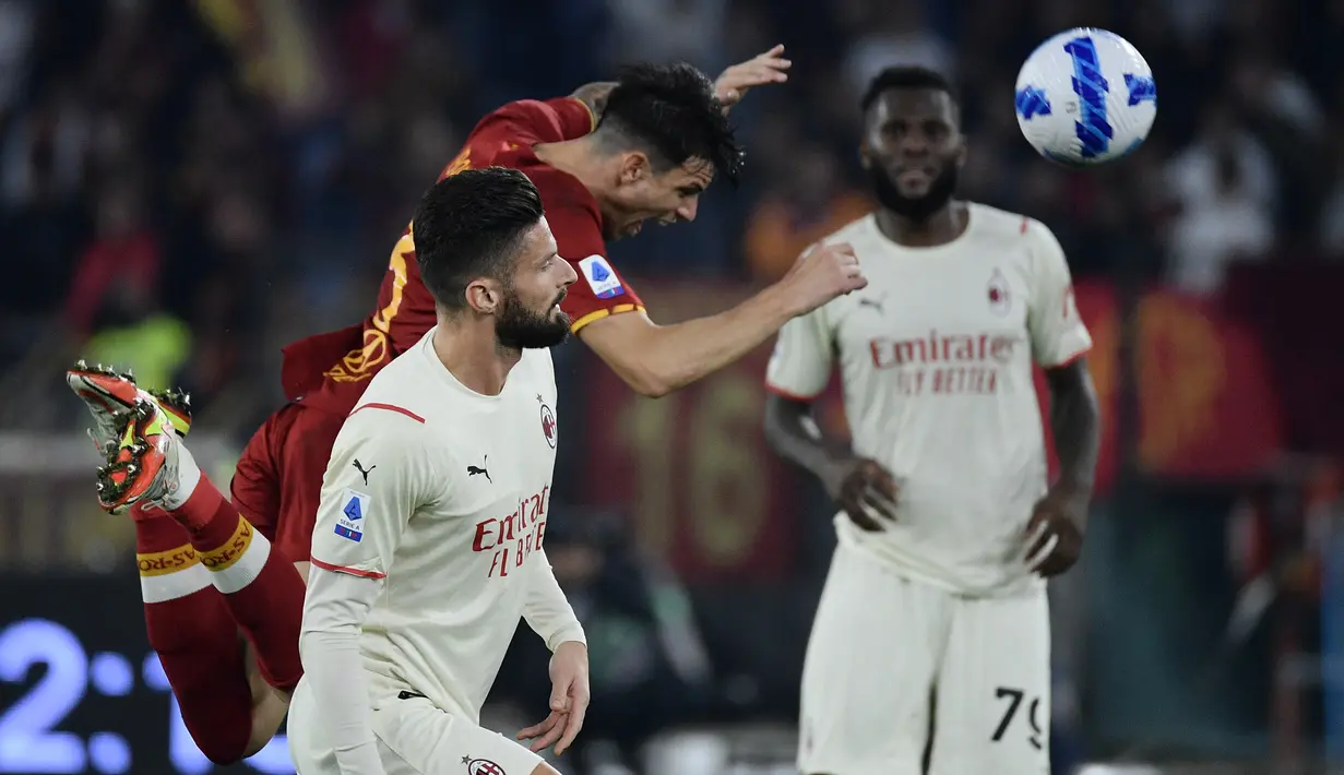 FOTO: Sepuluh Pemain AC Milan Taklukkan AS Roma - Foto Liputan6.com