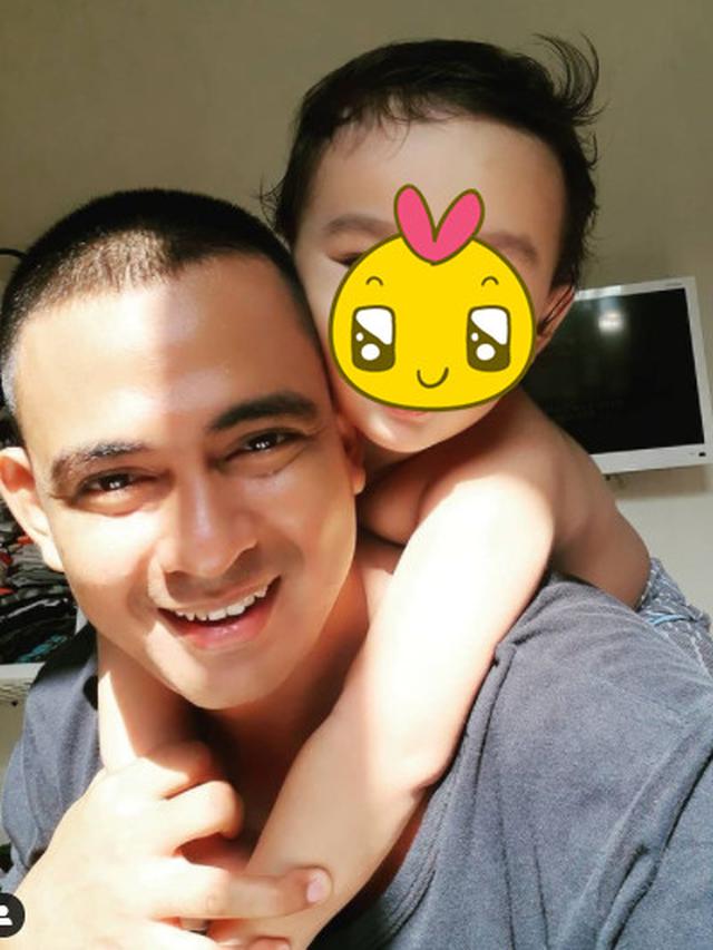 Jarang Terekspos, Ini 6 Potret Terbaru Zacky Zimah Bintang Sinetron ...