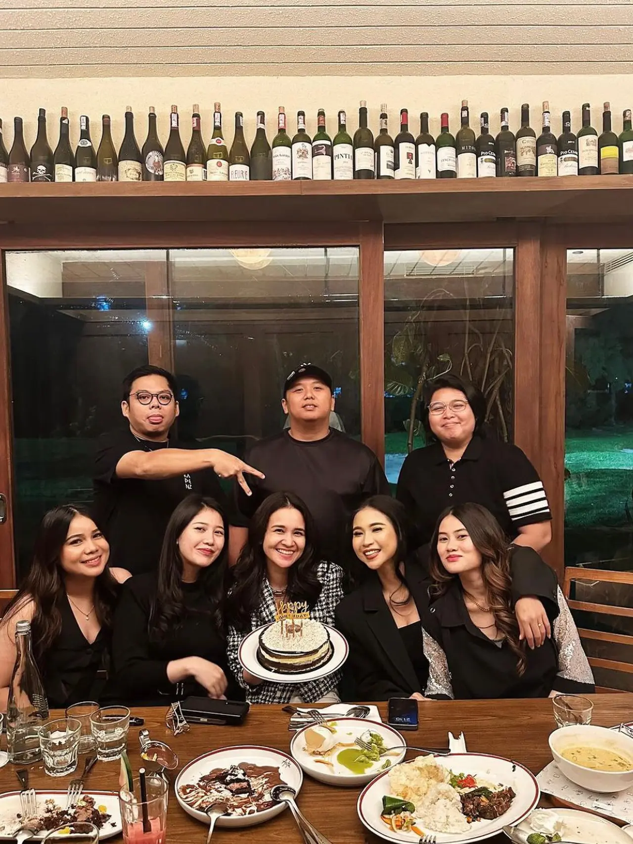 Foto-foto Perayaan Ulang Tahun Michelle Ziudith yang ke-29, Dapat ...