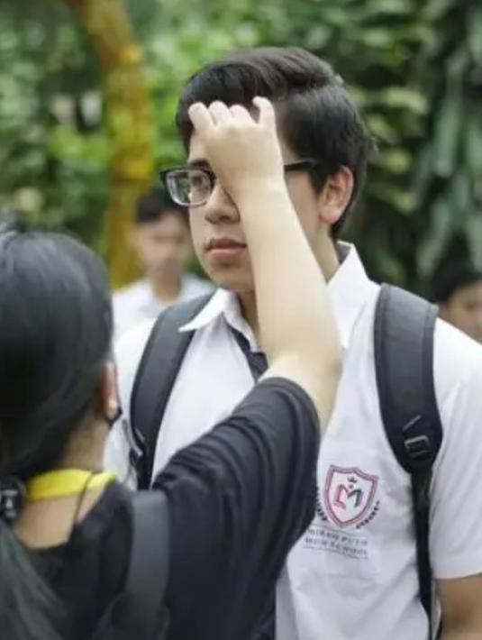 10 Potret Teranyar Nizam Pemeran Buku Harian Baim, Dulu imut ...