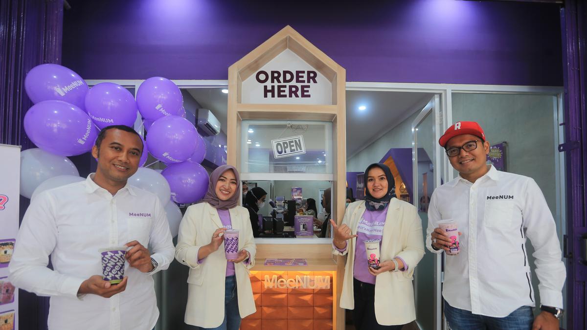 Di Balik Warna Ungu yang Jadi Tampilan Baru Minuman Boba Kekinian di ...