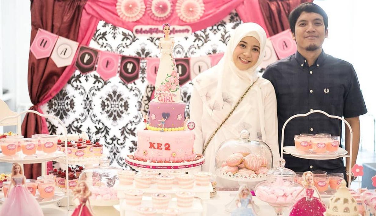 Cantik Berkonsep Barbie, Begini Keseruan Ultah Anak Desta dan Natasha ...