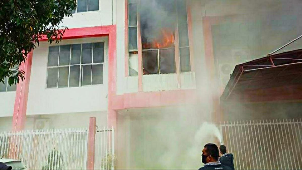 Kantor Telkom Terbakar, Dugaan Api Berasal dari Server Induk Telkomsel