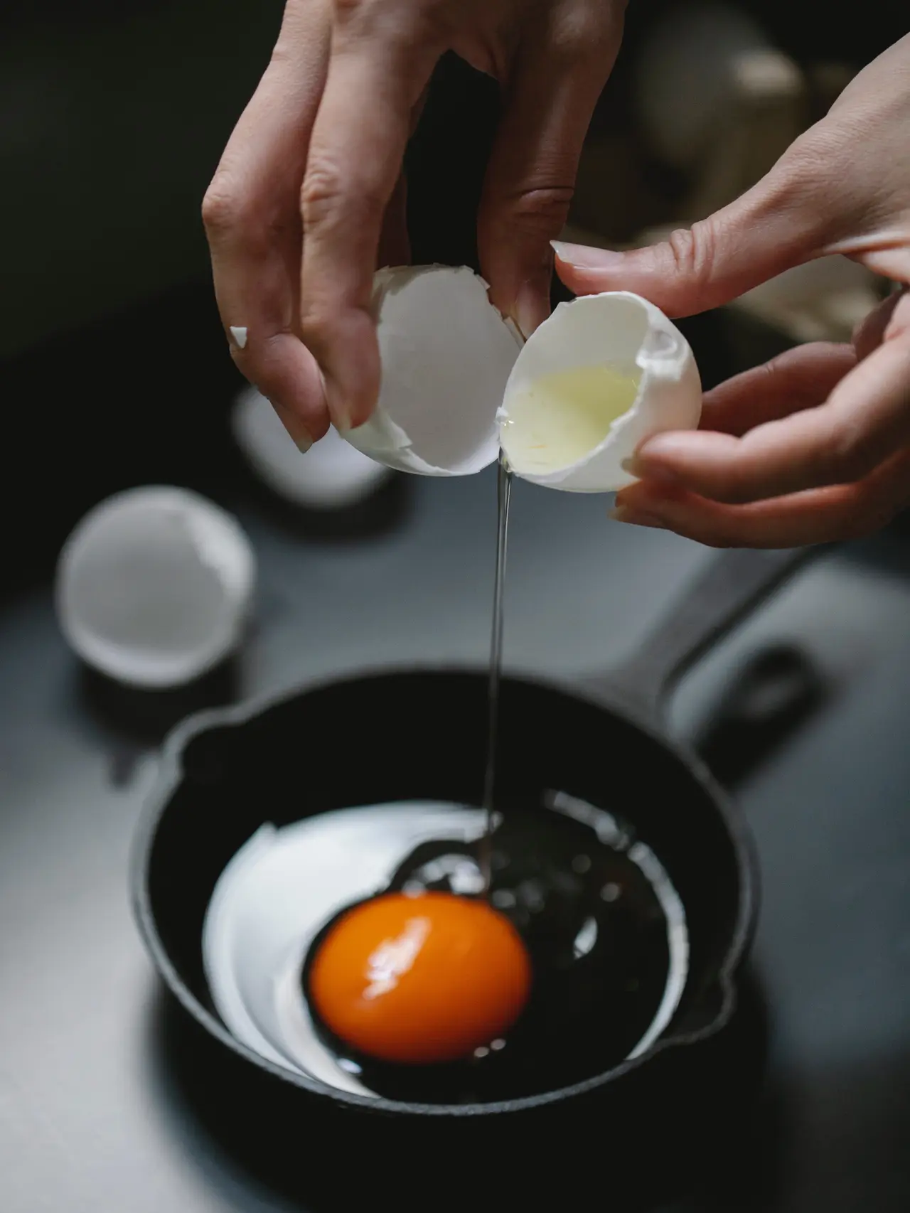 Ketahui Manfaat Telur Setengah Matang Beserta Tips Memasaknya