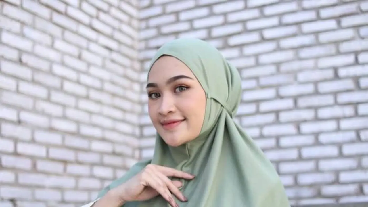 5 Model Jilbab Instan Terbaru yang Buat Penampilan lebih Modern di Tahun 2025 - Hot Liputan6.com