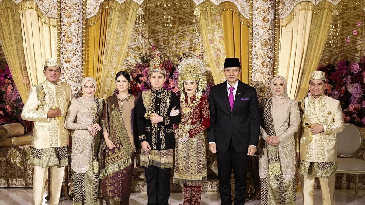 6 Gaya Elegan Annisa Pohan Kenakan Songket Pintu Aceh saat Dampingi AHY jadi Saksi di Akad Nikah ...