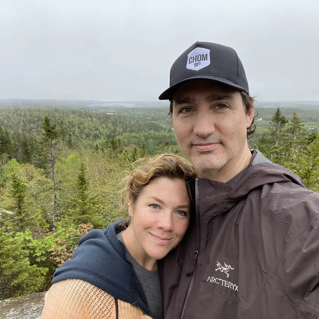 PM Kanada Justin Trudeau Masih Umbar Kata Mesra untuk Sophie Gregoire 3 ...