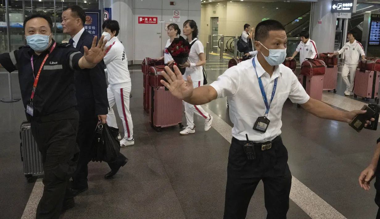 Ikut Kejuaraan Dunia Taekwondo di Kazakhstan, Tim Korea Utara Tiba di ...
