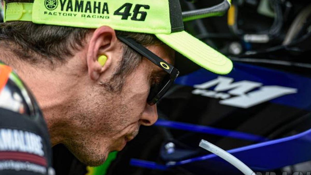Tak Kunjung Naik Podium, Rossi: Kami Masih Menderita - Berita Otosia.com