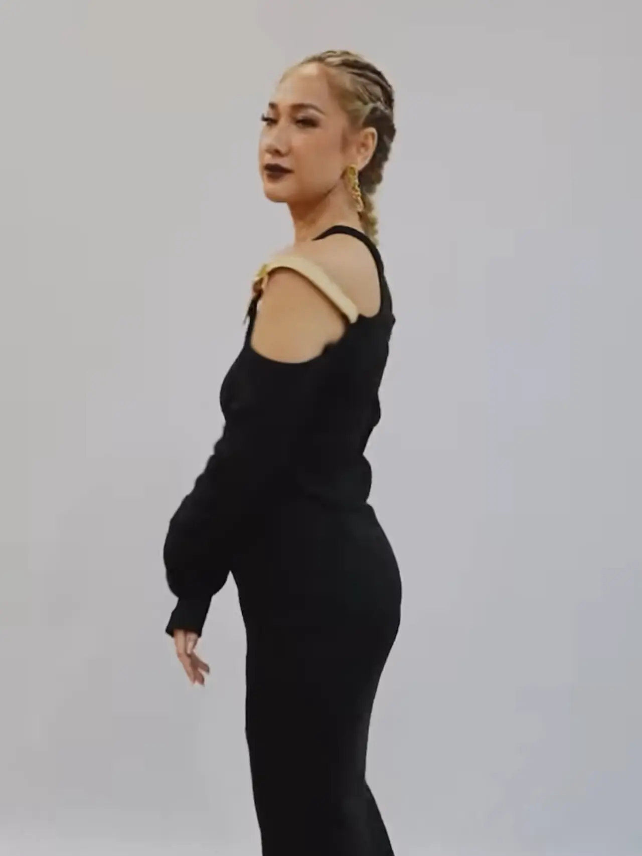 8 Potret Terbaru Bunga Citra Lestari Disebut Hamil Anak Tiko, Tegaskan ...