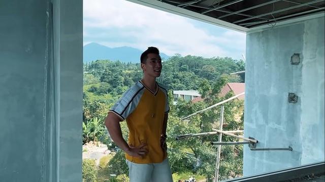 7 Potret Pembangunan Rumah Baru Verrel Bramasta, Dilengkapi Lift dan ...