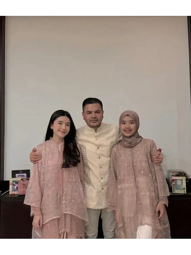 6 Potret Dua Anak Sambung Irish Bella, Putri Haldy Sabri Berparas Menawan - Hot Liputan6.com