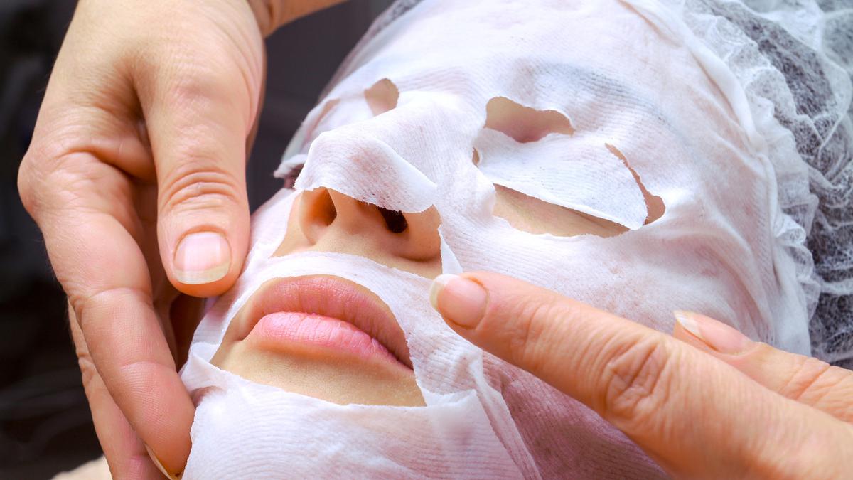 Sheet Mask Lebih Efektif dengan Trik Ini - Fashion & Beauty Liputan6.com