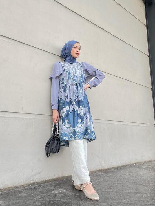 9 Inspirasi Model Baju Tunik Terbaru, Stylish dan Timeless - Photo ...