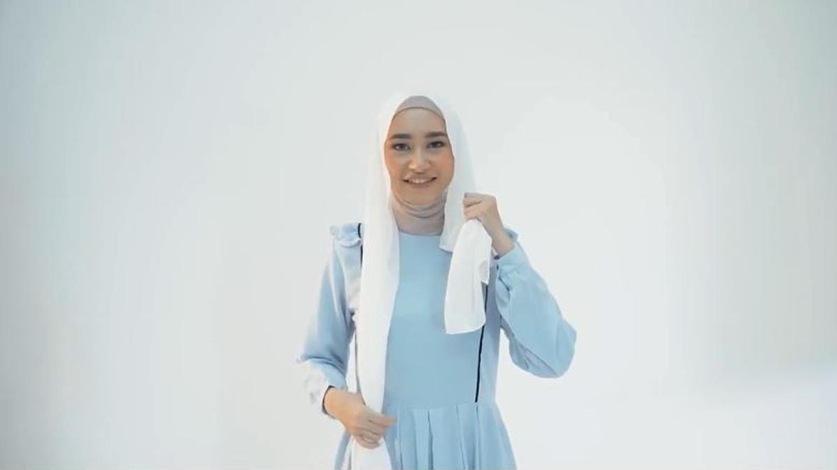 Tutorial Hijab Pashmina Bordir untuk Lebaran 2019 - Islami Liputan6.com