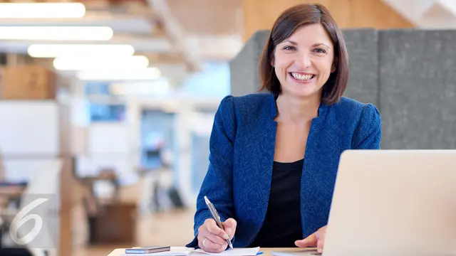 3 Tips Sukses Jadi Bos Wanita di Kantor yang Didominasi Pria - Bisnis ...
