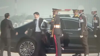 6 Potret Rafael SMASH dengan Pacar Cantiknya, Mesra Banget - Hot ...