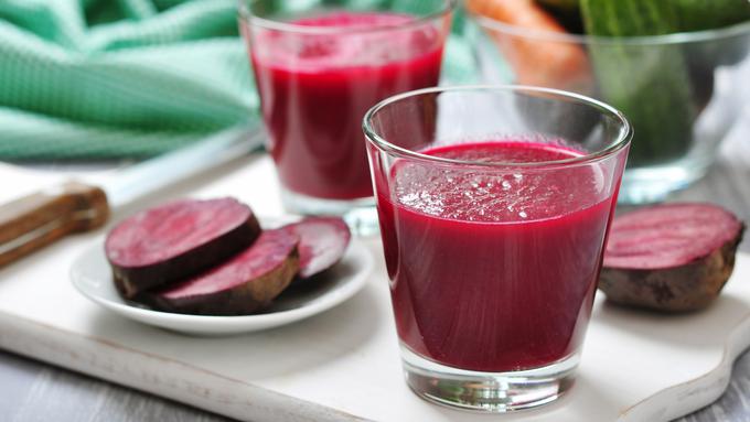 5 Cara Mudah Membuat Jus Buah Bit yang Tidak Bau Tanah - Food Fimela.com