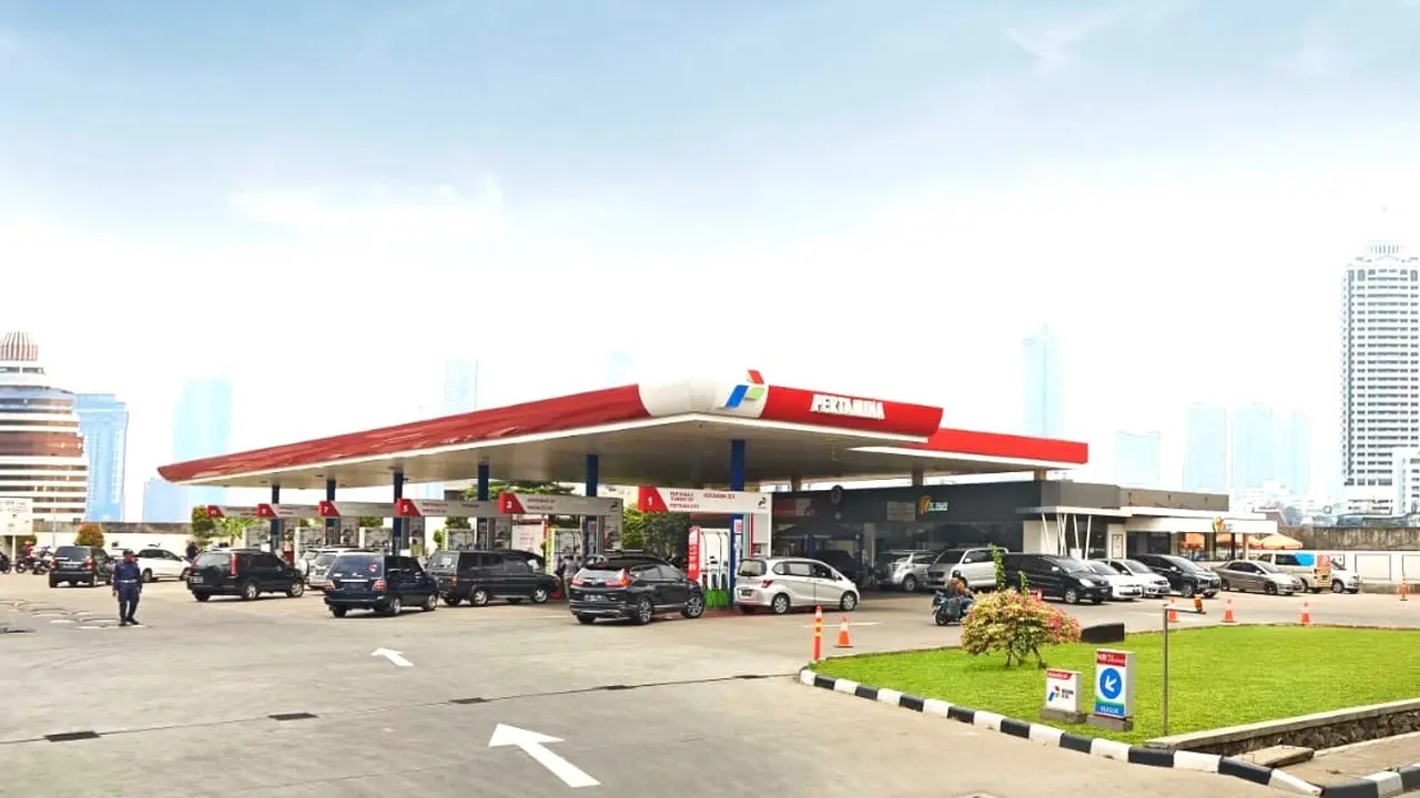Harga BBM Pertamina, Shell Indonesia dan BP AKR Kompak Turun per 1 Mei ...