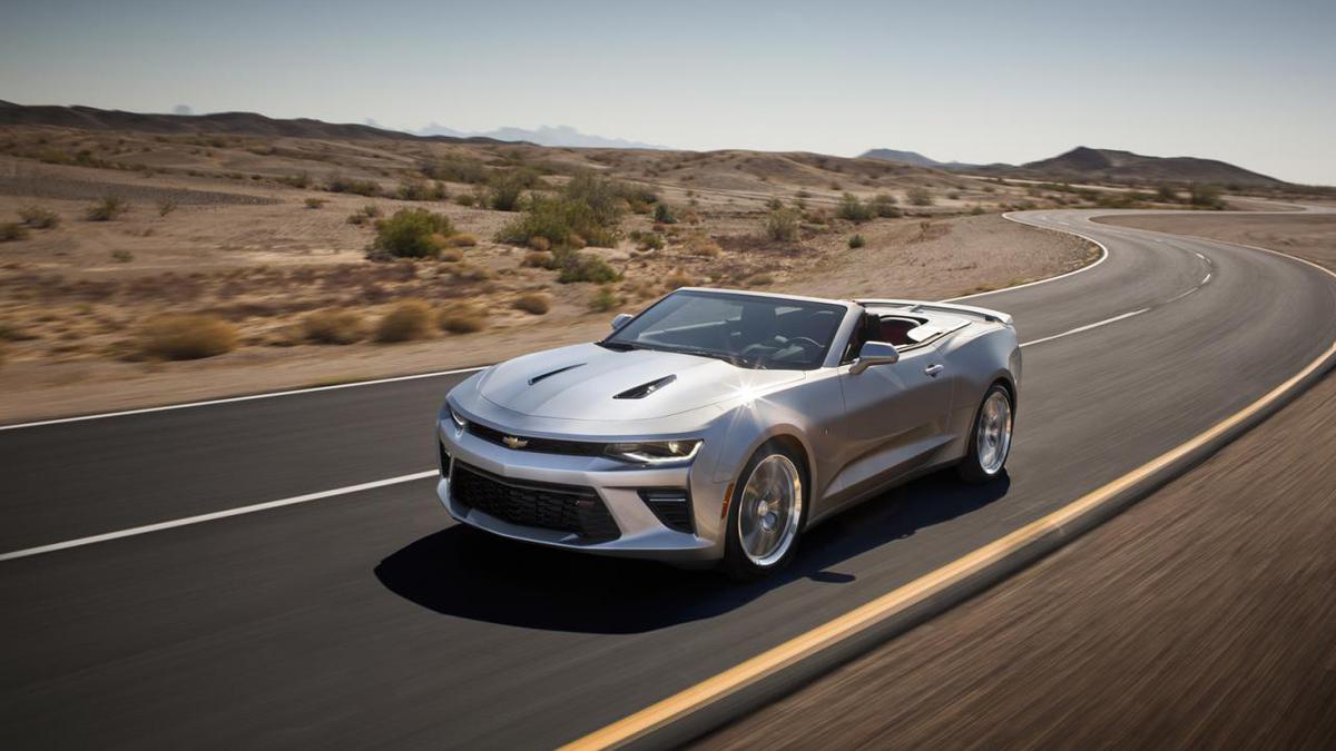 Chevrolet Camaro Atap Terbuka Resmi Diperkenalkan