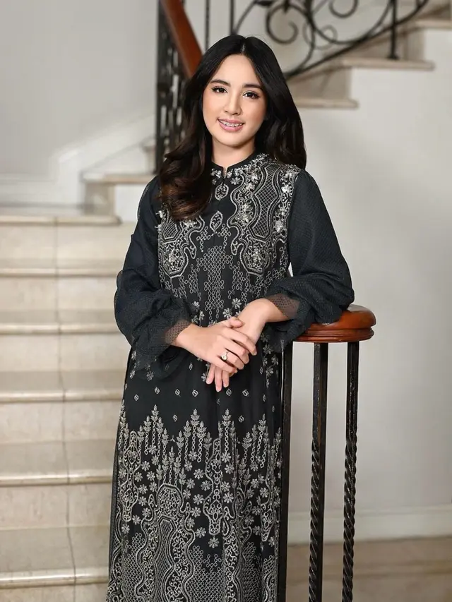 Foto-foto Keluarga Nia Ramadhani dan Ardie Bakrie, Sosok Mikhayla Makin ...