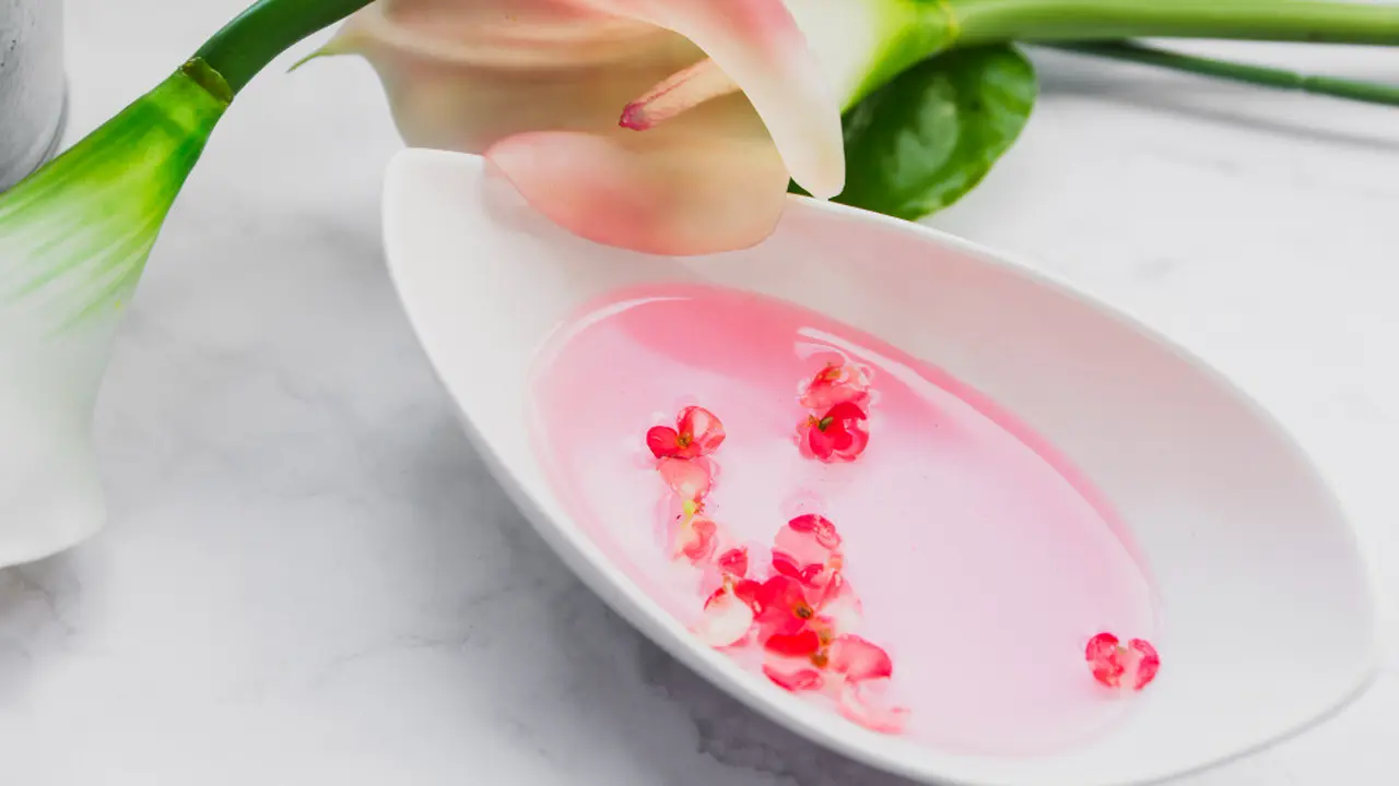 5 Manfaat Mandi Kembang Wijayakusuma yang Perlu Diketahui - Ragam Bola.com