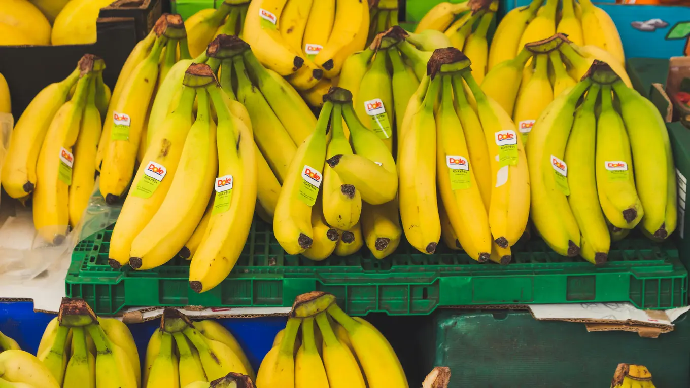 5 Alasan Baik untuk Mengonsumsi Pisang Setiap Hari
