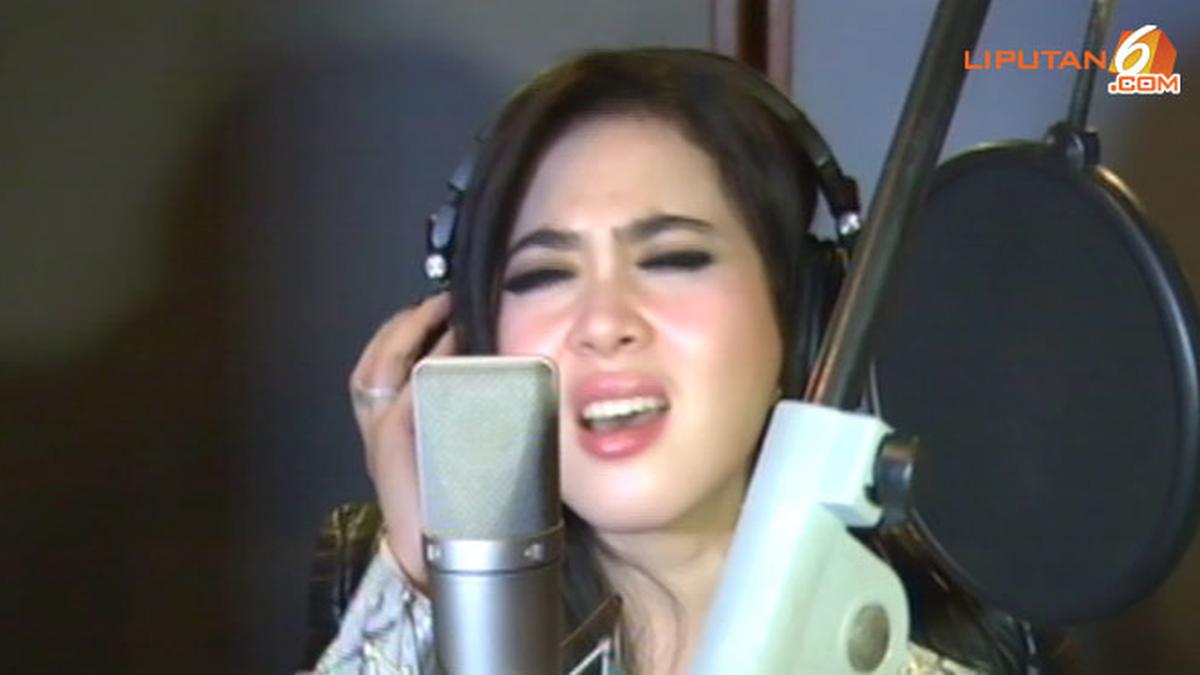 VIDEO: Syahrini Segera Rilis Single Cinta Tapi Gengsi