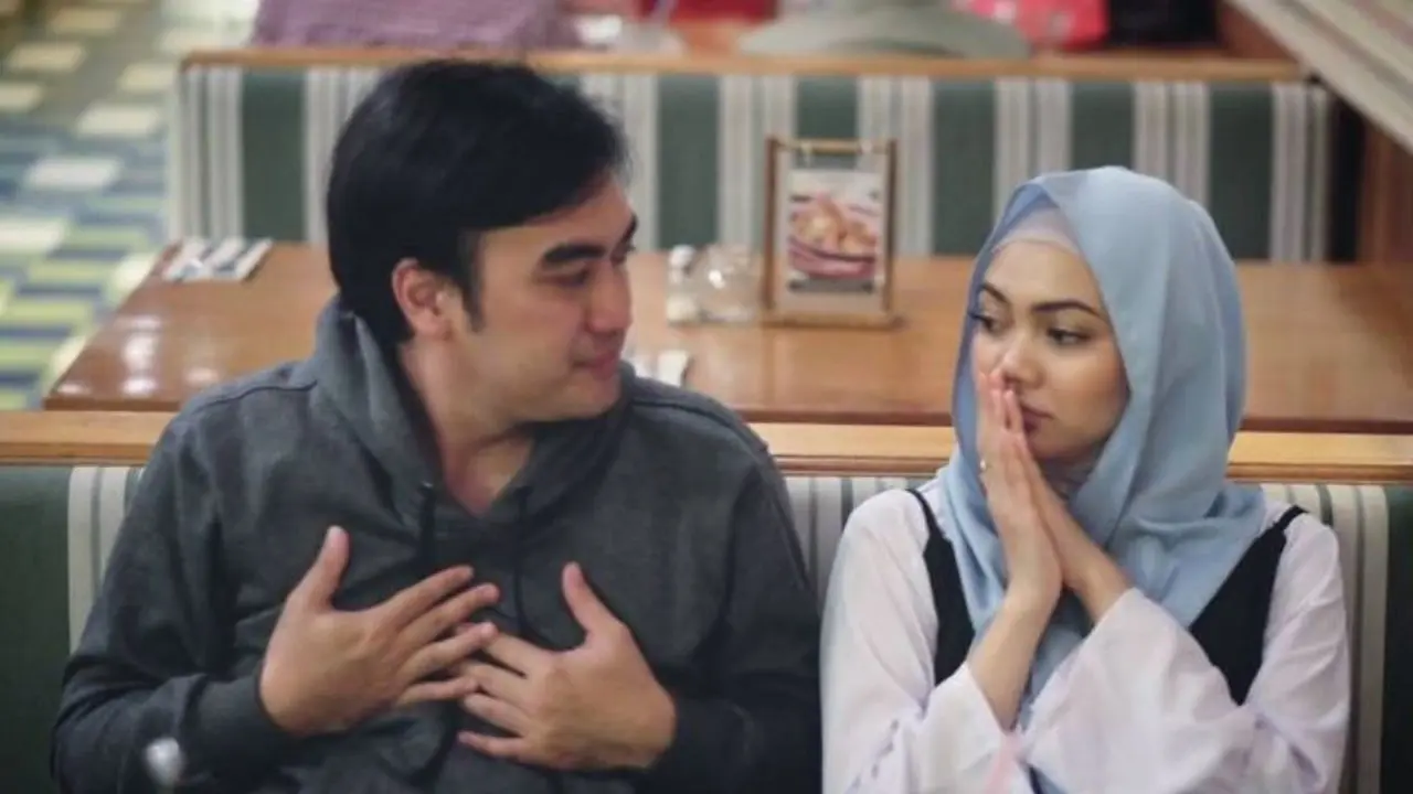 Mantan Suami Bikin Rina Nose Deg-degan - ShowBiz Liputan6.com