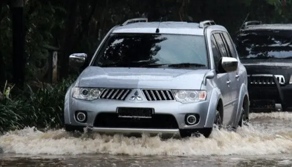 Perbedaan Sasis Monocoque dan Ladder Frame - Otomotif Liputan6.com