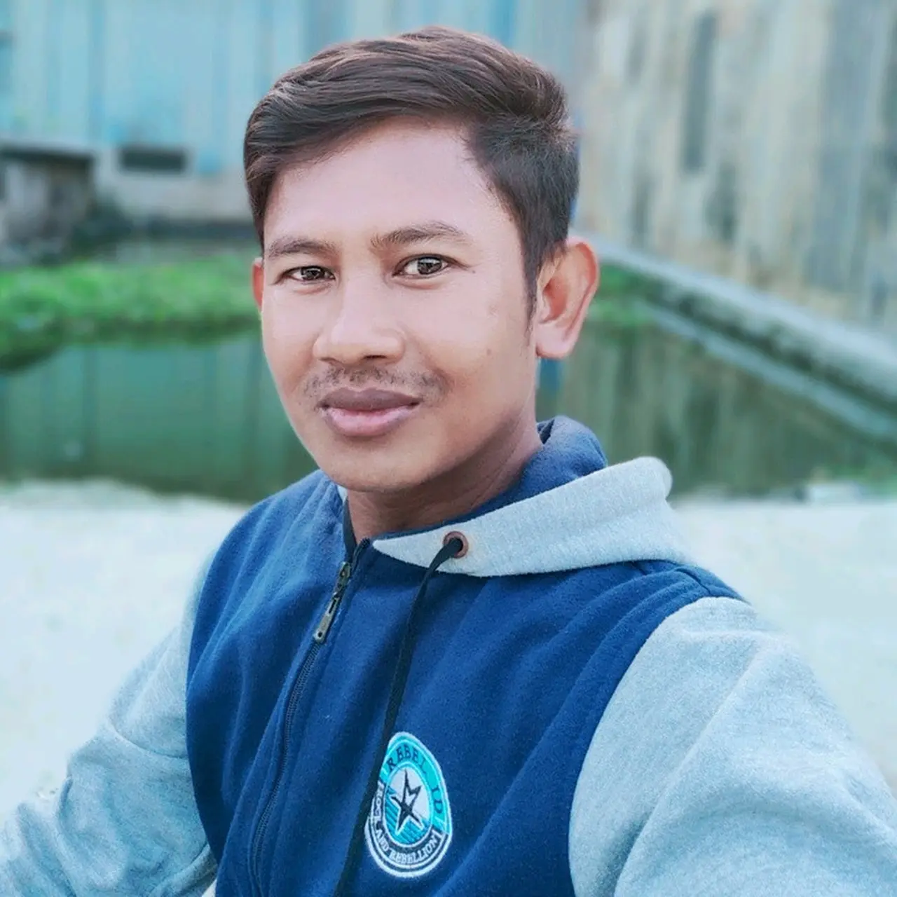 6 Potret Mursid Sebelum Vs Sesudah Terkenal, Konten Kreator Viral Asal Cirebon - Hot Liputan6.com