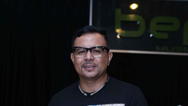 Carlo Saba Meninggal Dunia karena Serangan Jantung, Keluarga Ungkap ...