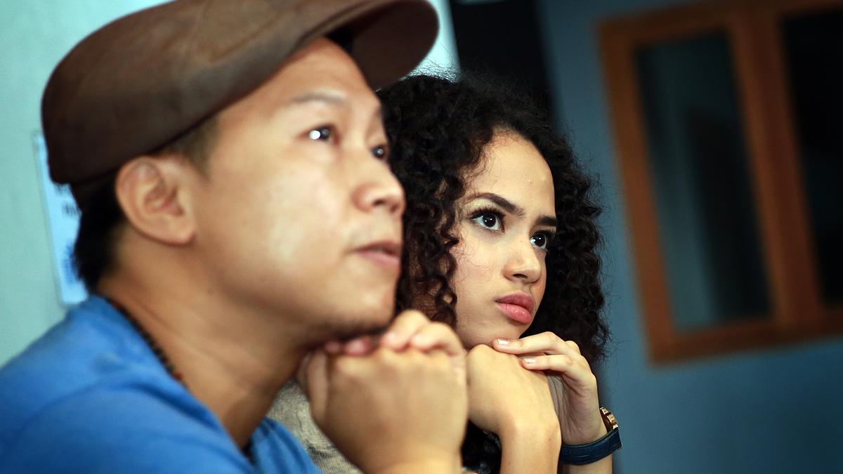 Dari Iklan, 'Kemesraan' Sandhy Sondoro dan Wizzy Berlanjut ...