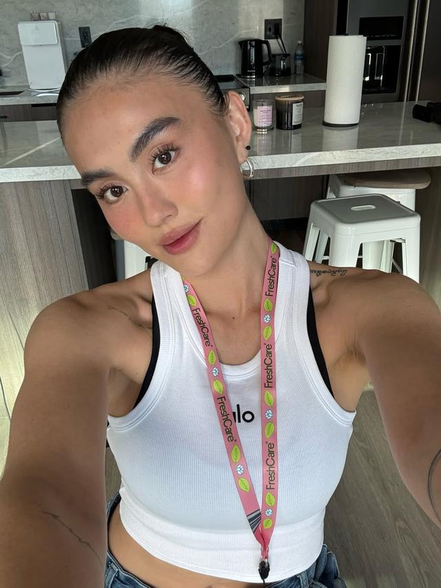 7 Gaya Artis Indonesia Usia 30+ Masuk Daftar Wanita Tercantik 2025 ...