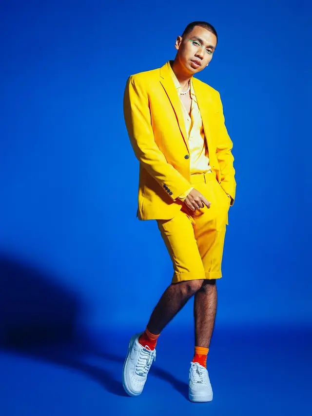 Lirik Lagu Mata-Mata dari Rayi Putra, Tiba-Tiba Kumerasakan Getaran ...