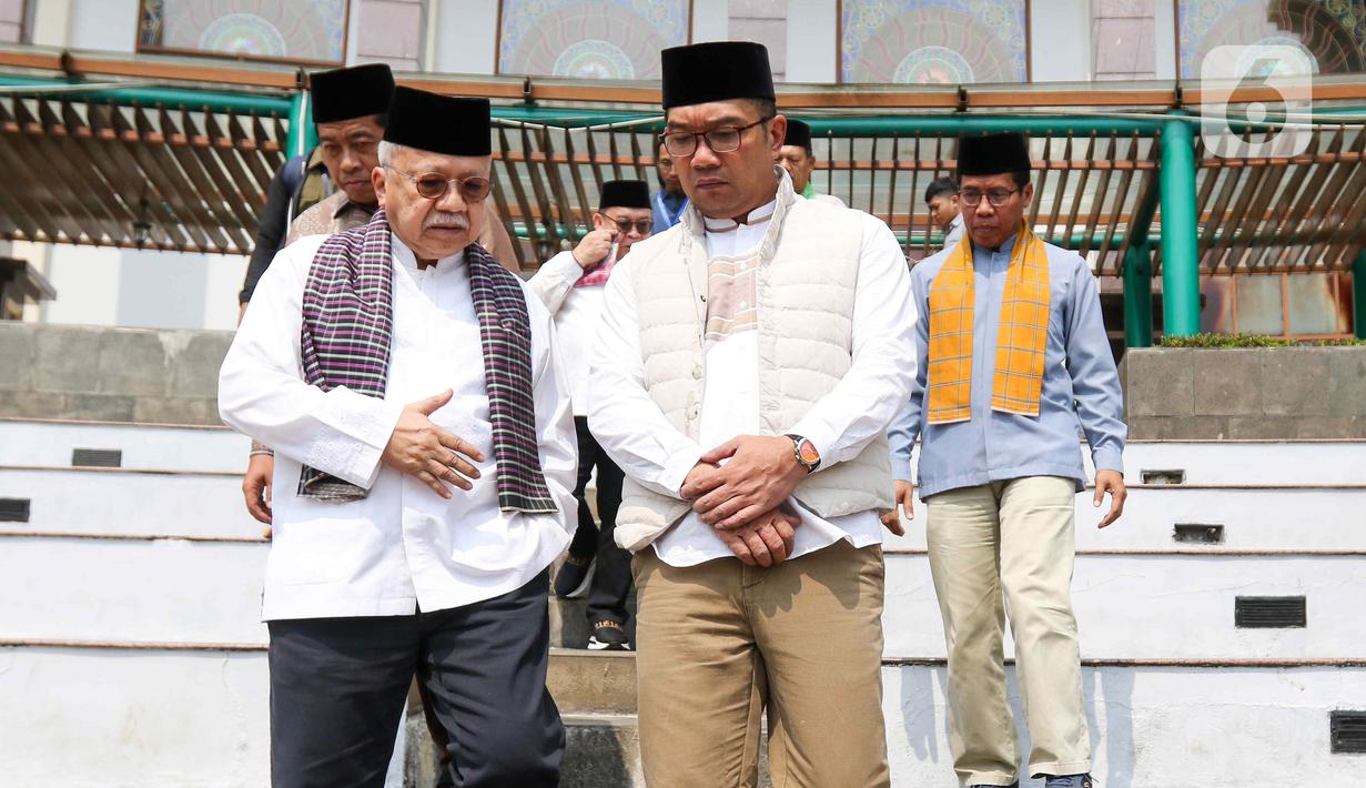 Ridwan Kamil Silaturahmi dengan Fauzi Bowo di Setu Babakan